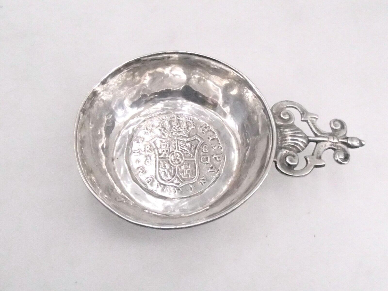 Taste-vin – Héritage Antiquités